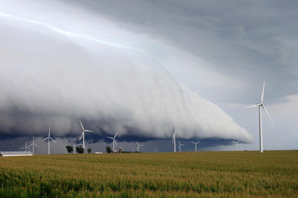 Squall line on the way? Take cover now - The Weather Station Experts